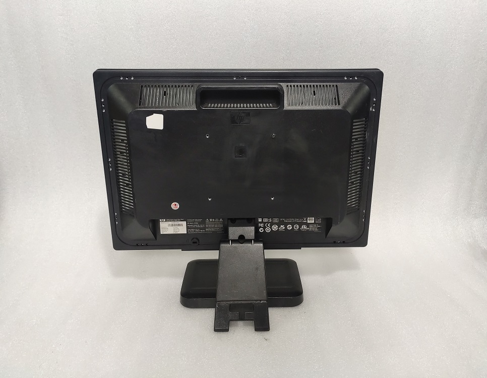 مانیتور 19 اینچ LCD اچ پی مدل HP L1945 WV